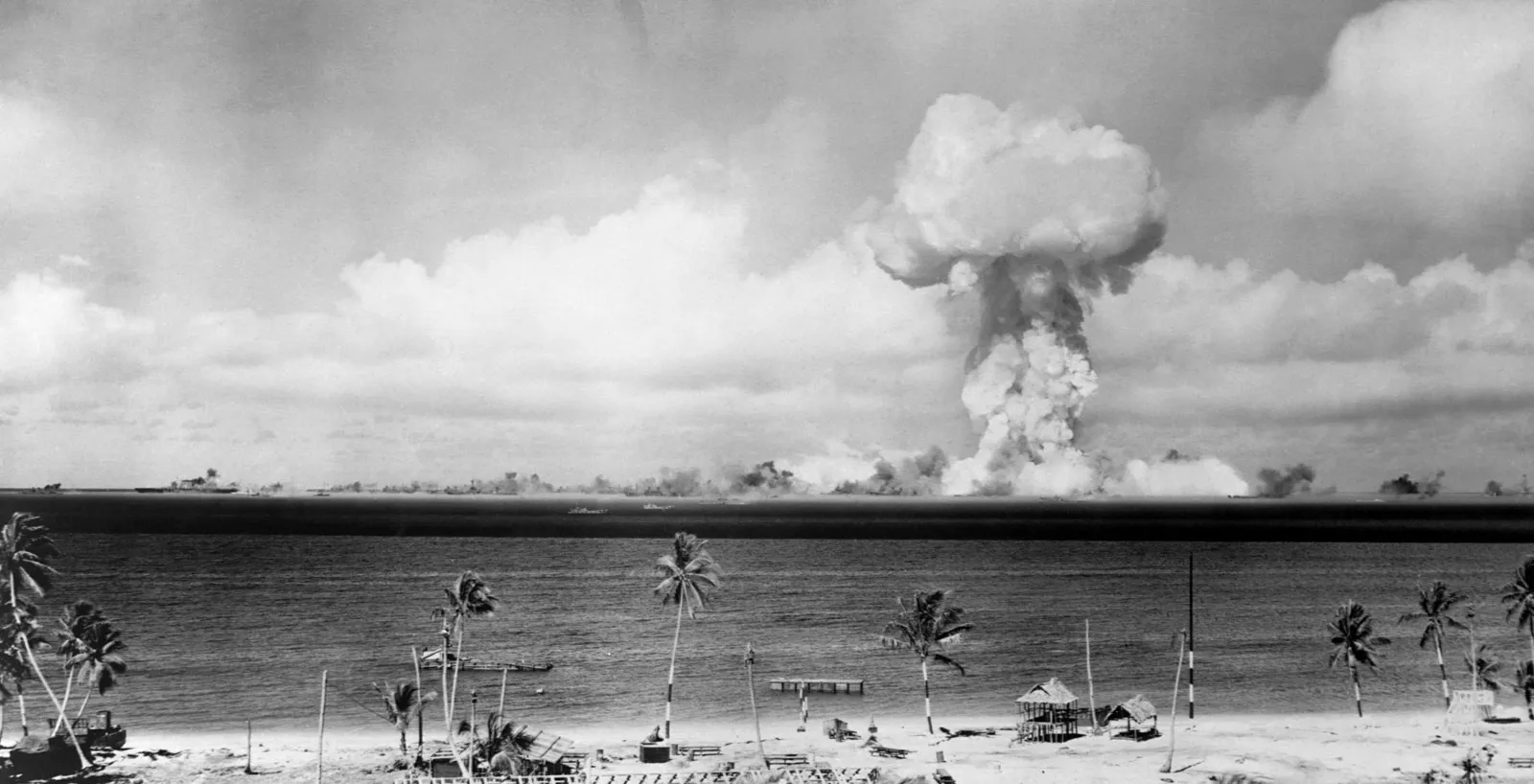 Why Did the US Drop Two Atomic Bombs on Japan? The Manhattan Project